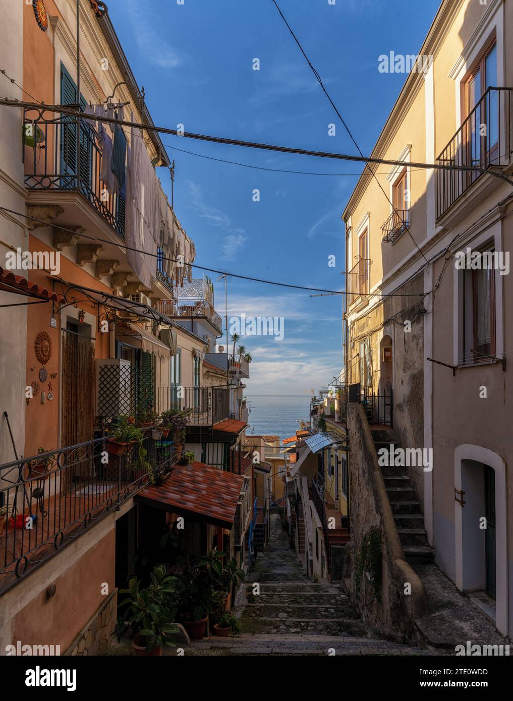 Coastal town alley flair hi-res stock photography and images - Alamy