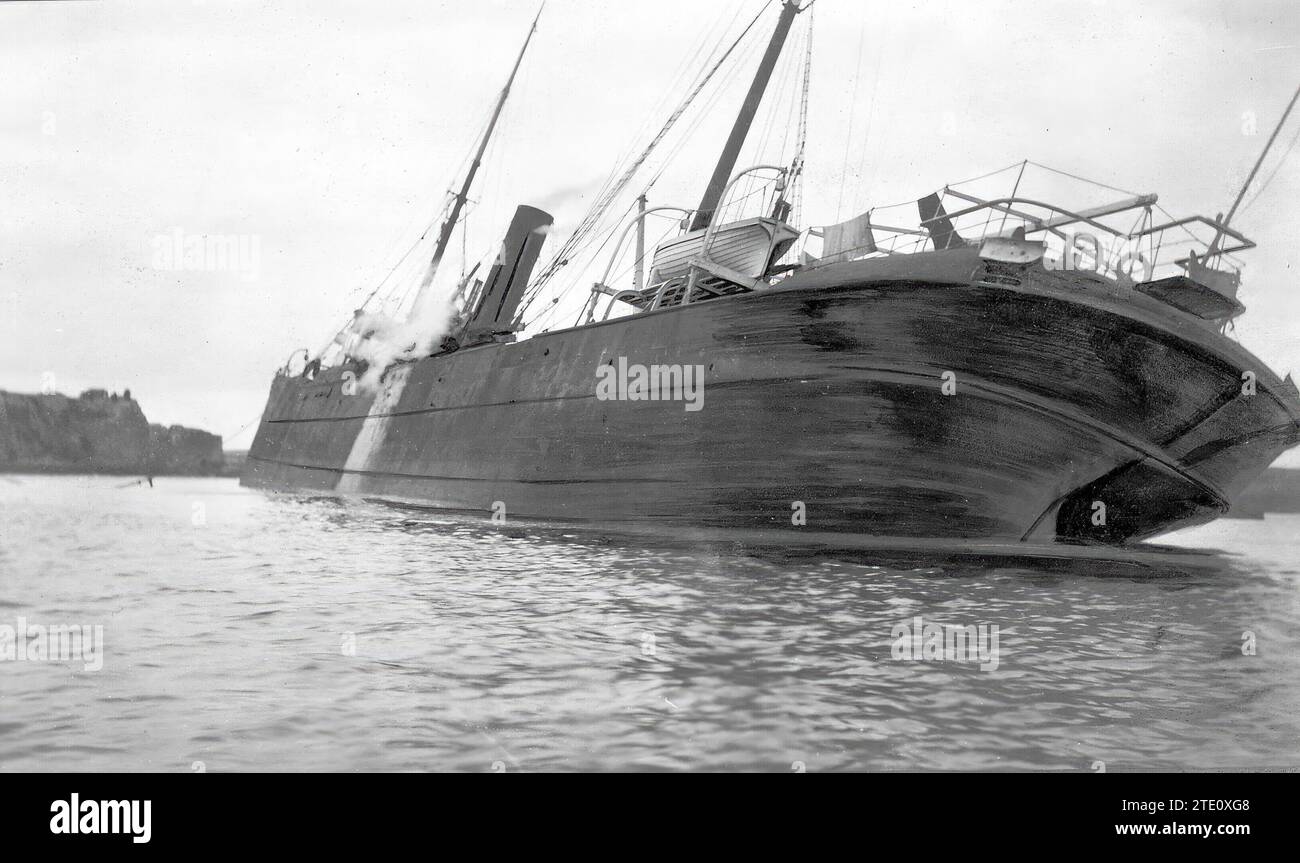 Transatlantic steamer hi-res stock photography and images - Alamy