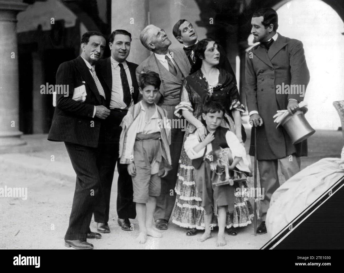 Barcelona, 1932. Filming in the Pueblo Español of Barcelona of the film ...