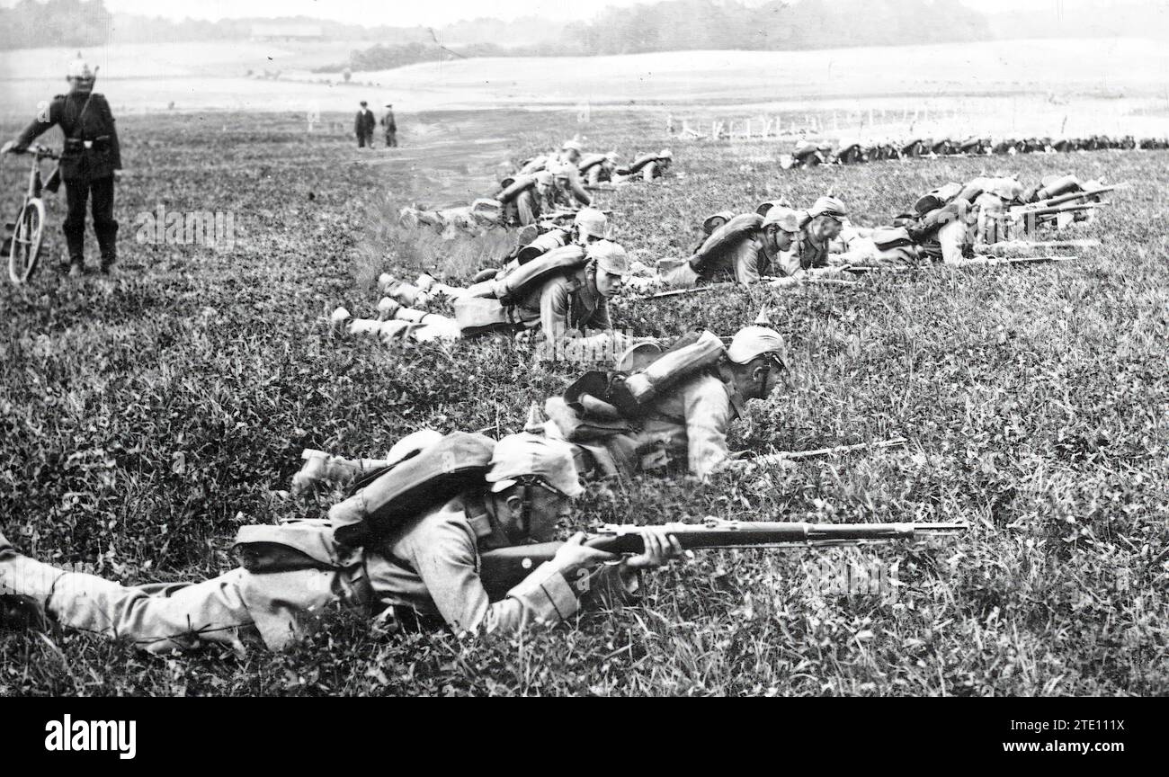 11/30/1914. The Germans at War. German Infantry Forces Fighting in ...