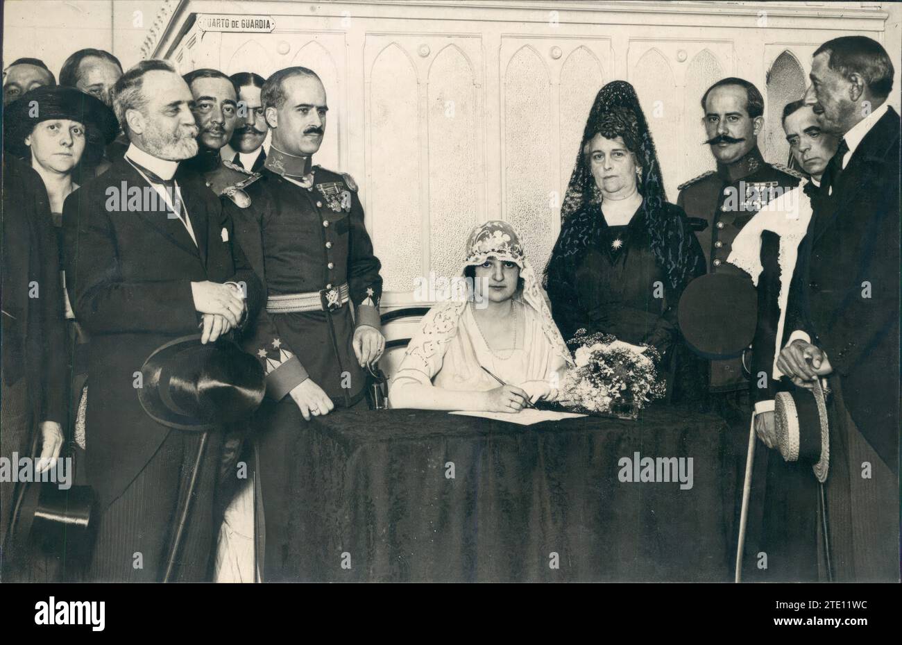 Marriage certificate church hi-res stock photography and images - Alamy