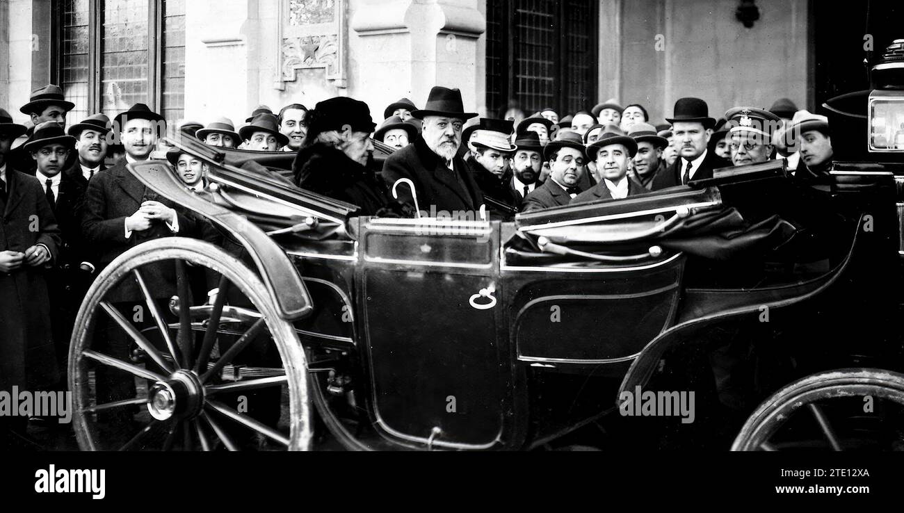 01/26/1921. Valencia. Journey of an Illustrious Journalist. Mr. Ortega ...