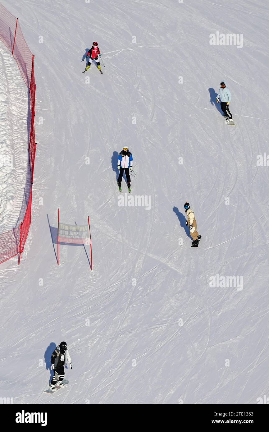 Altay, China's Xinjiang Uygur Autonomous Region. 19th Dec, 2023. Ski ...