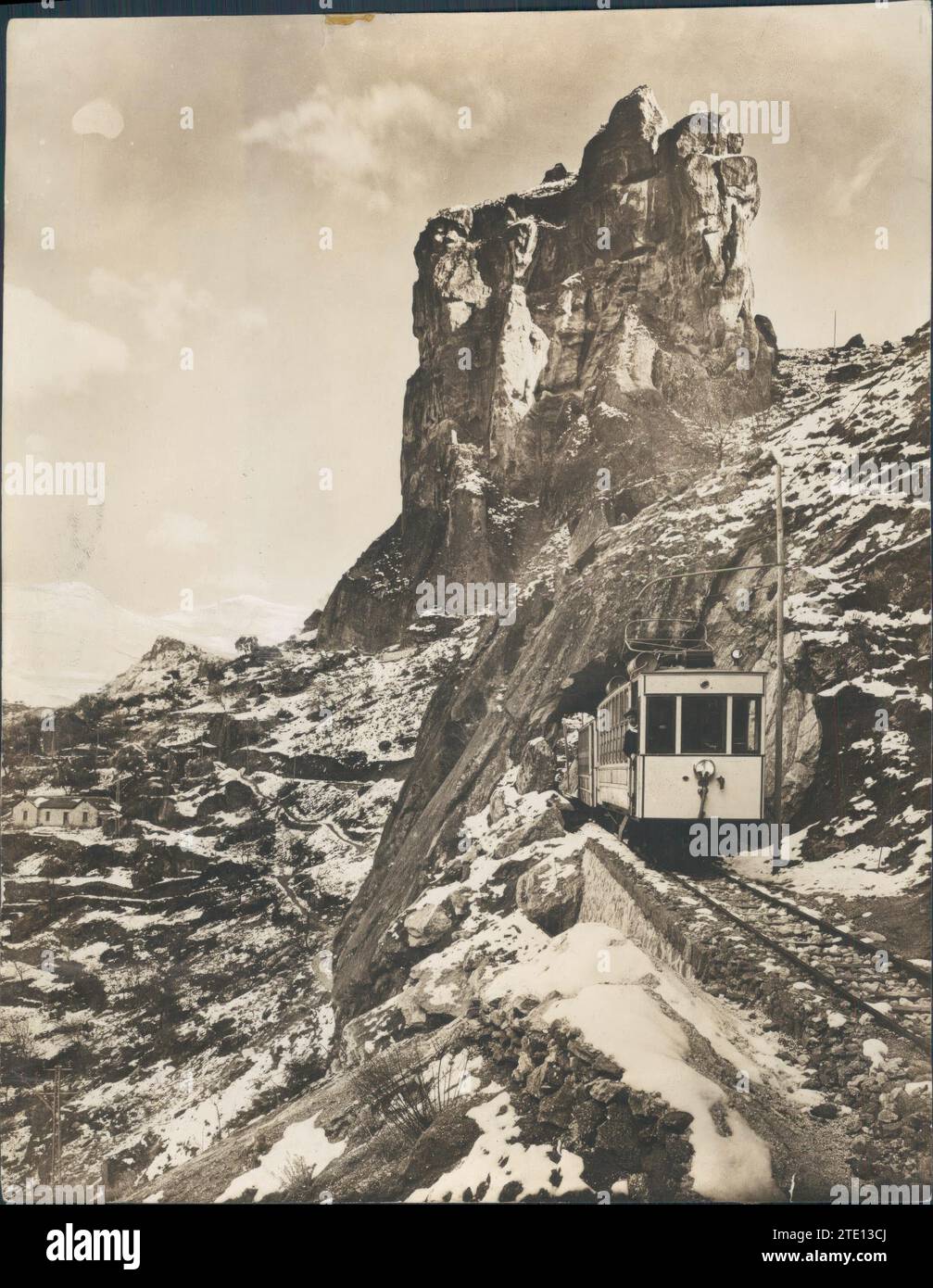 Granada tram hi-res stock photography and images - Alamy