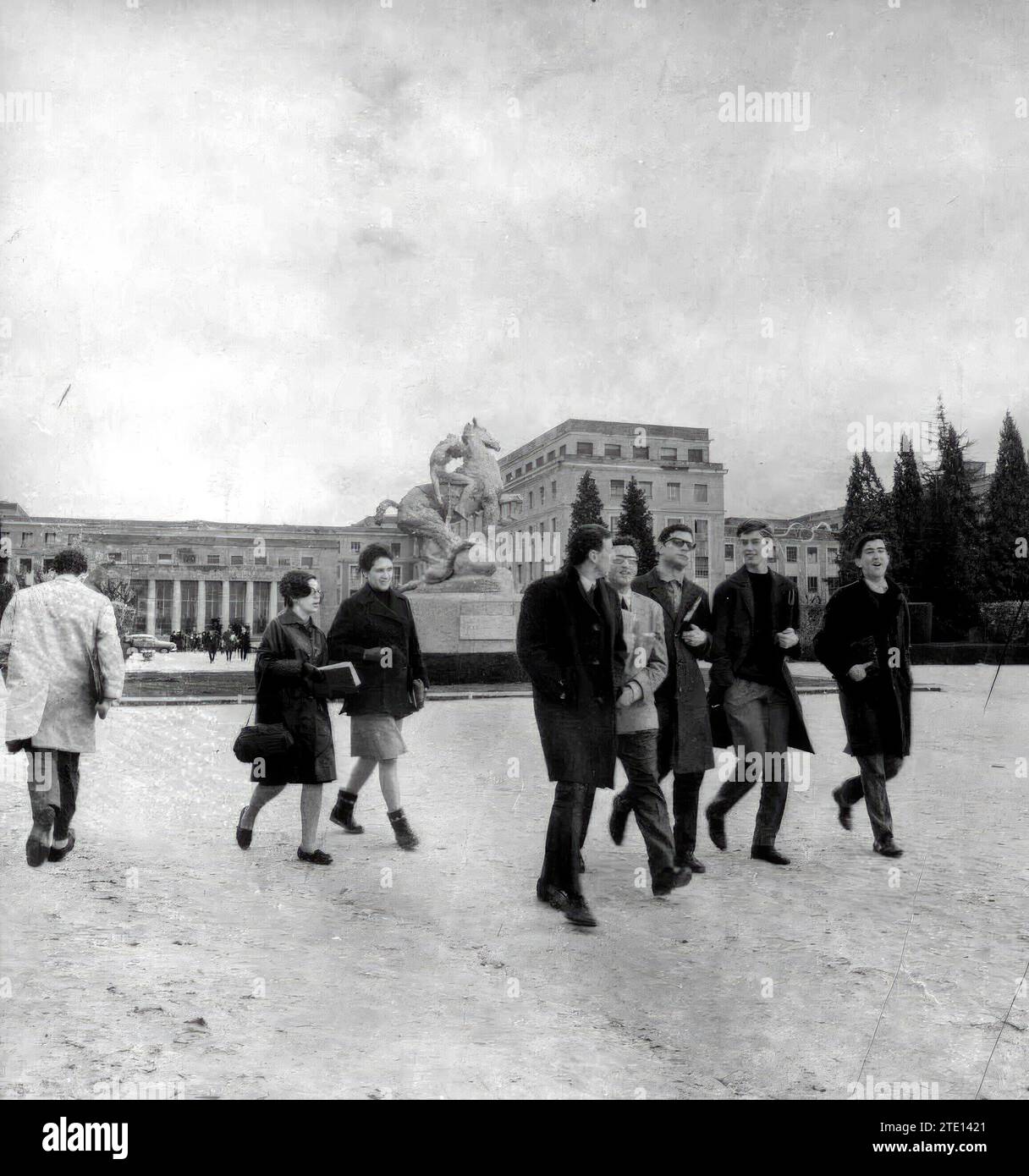 01/08/1969. University students on the Complutense campus. Credit ...