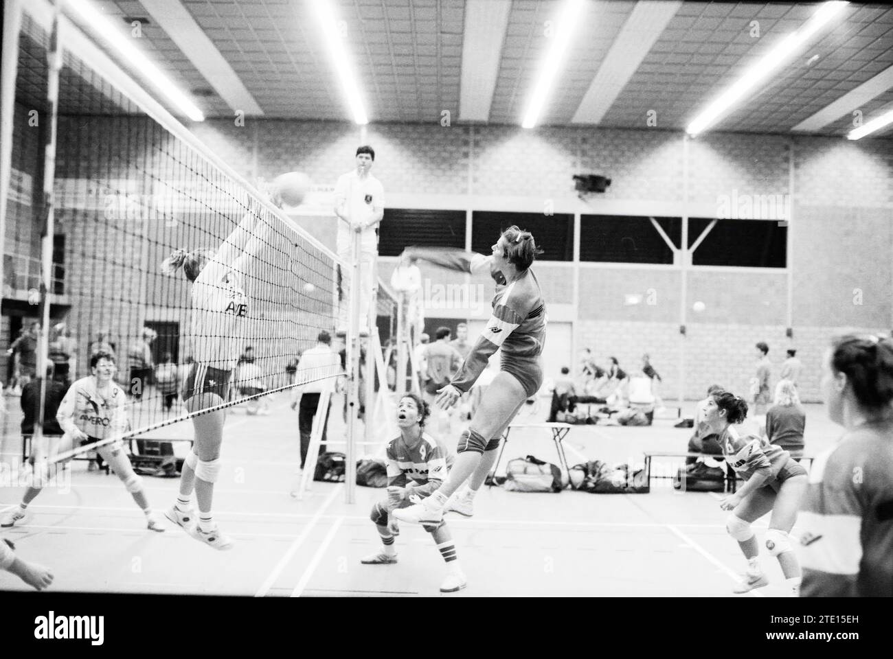 Womens volleyball ovra olympics hi-res stock photography and images - Alamy
