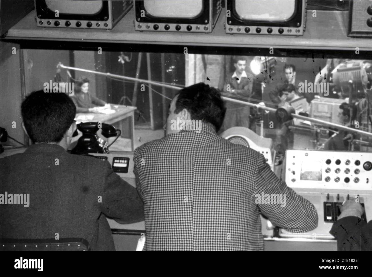 Program 1958 hi-res stock photography and images - Alamy