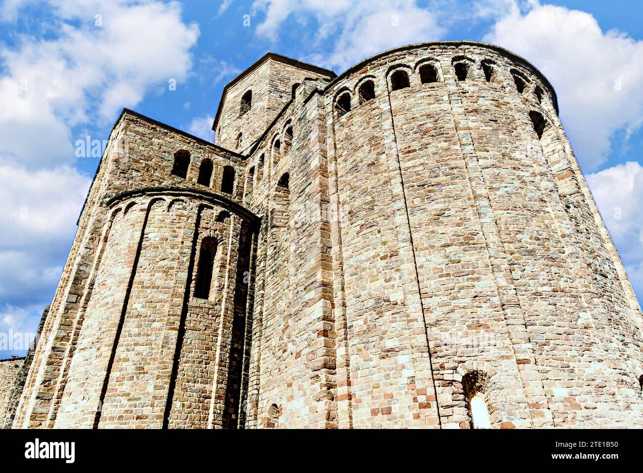 Medieval castle romanesque style hi-res stock photography and images ...