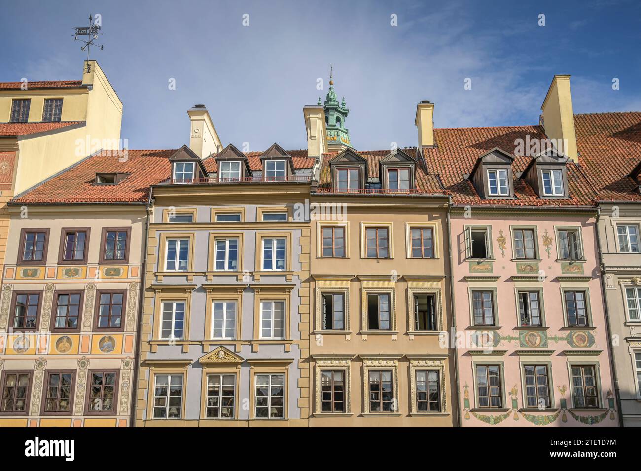 Rynek starego miasta warschau hi-res stock photography and images - Alamy