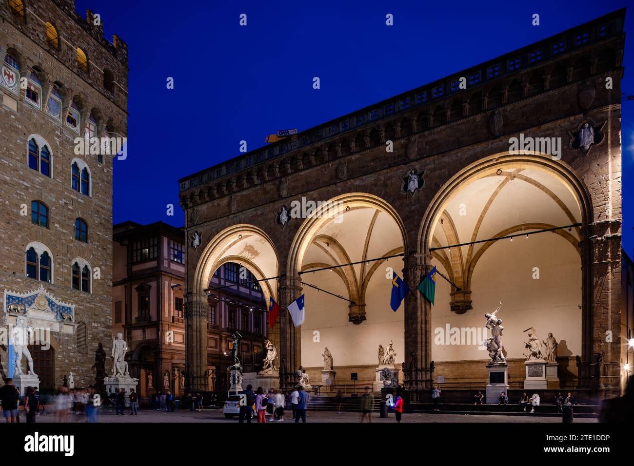 Loggia dei Lanti gallery with sculptures at the Piazza della Signoria ...