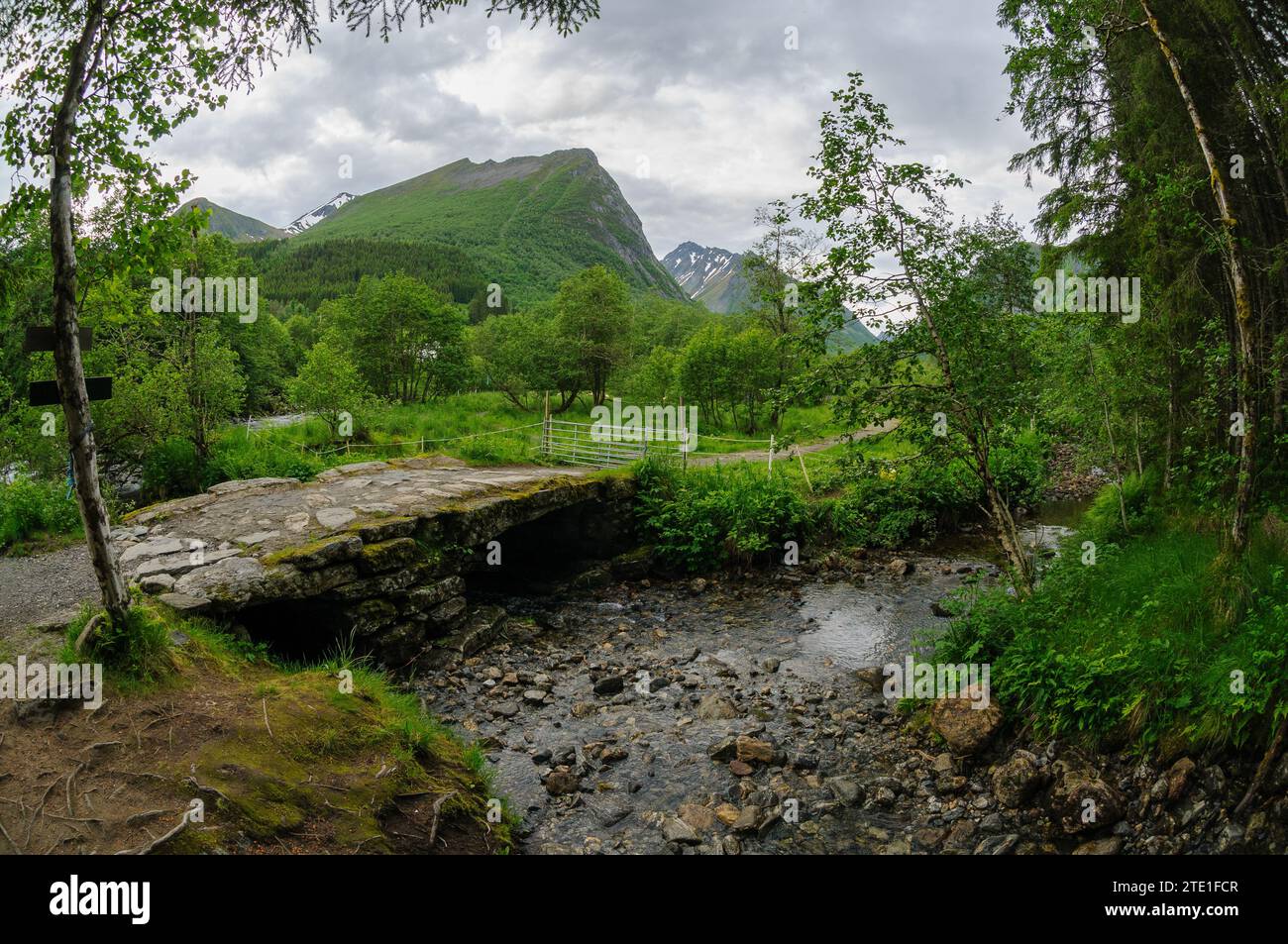 Connecting pathway hi-res stock photography and images - Alamy