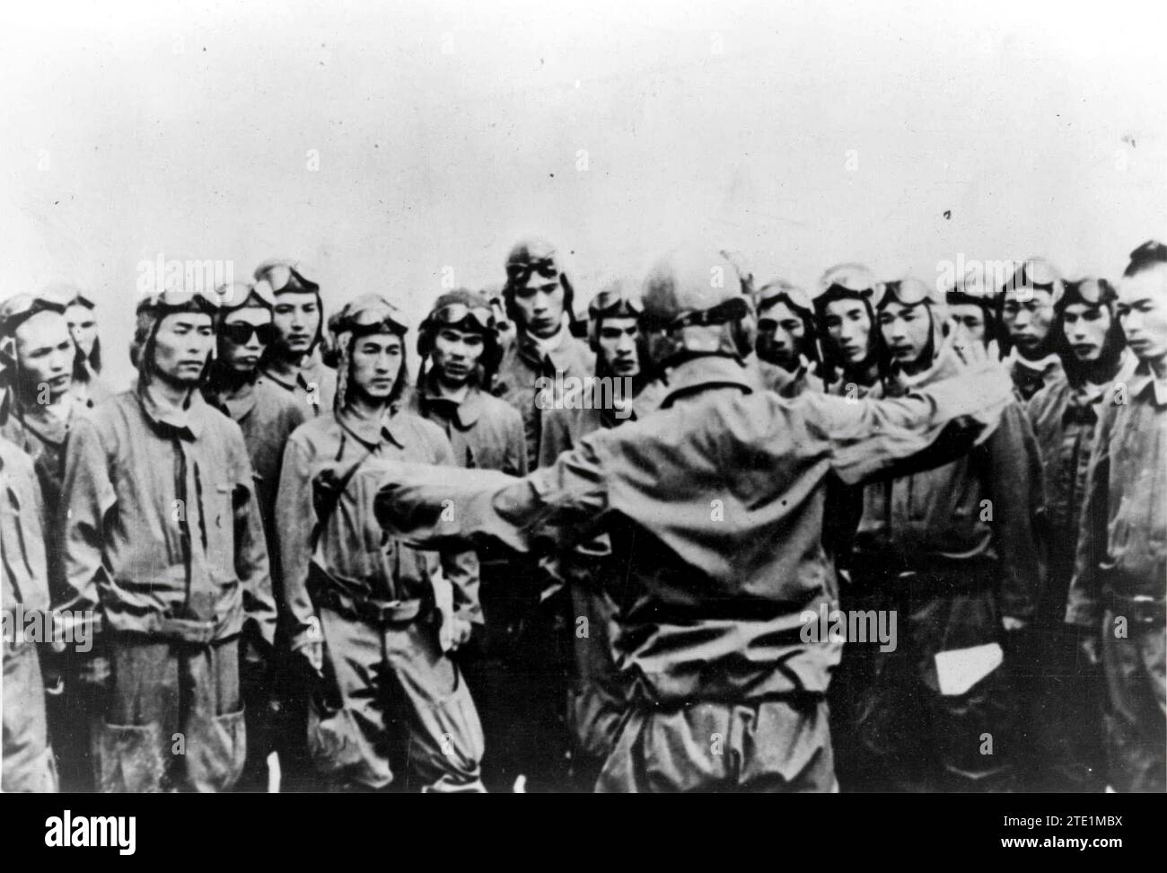 12/31/1940. The commander of a Japanese squadron giving final ...
