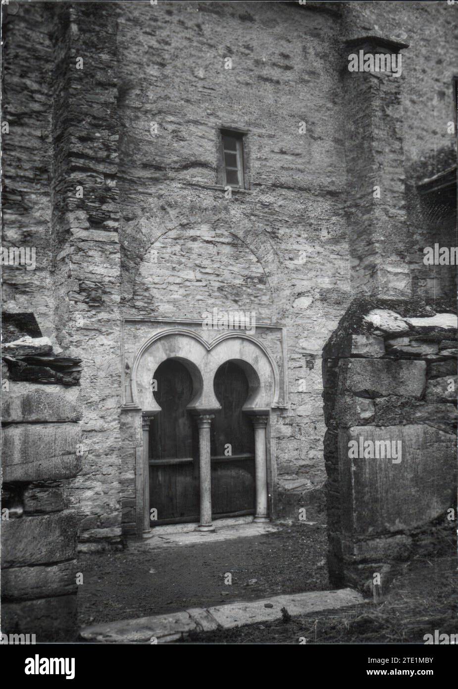 Mozarabic art of the province of leon hi-res stock photography and ...