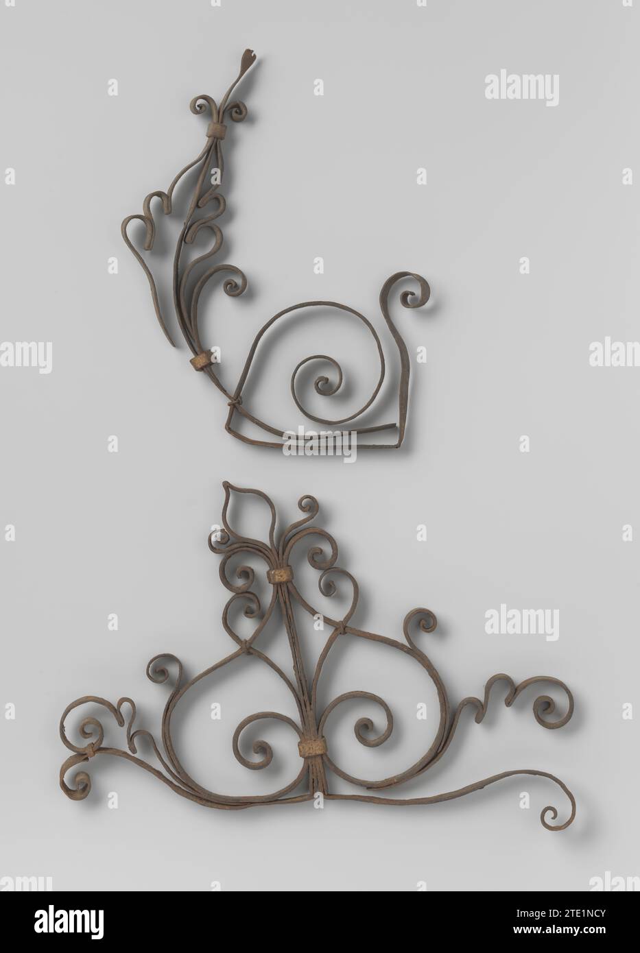 Heart -shaped volutes. Houses in the form of point with S -Voluten ...