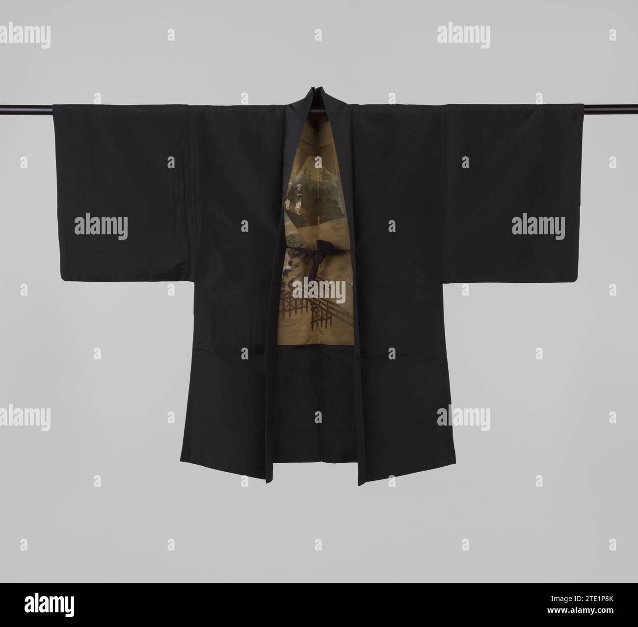 Wear haori hi-res stock photography and images - Alamy