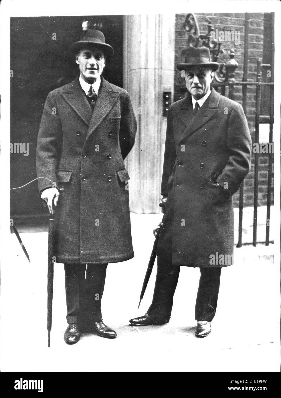 Sir Samuel Hoare and Sir Cunliffe Lister arriving at 10 Downing Street ...