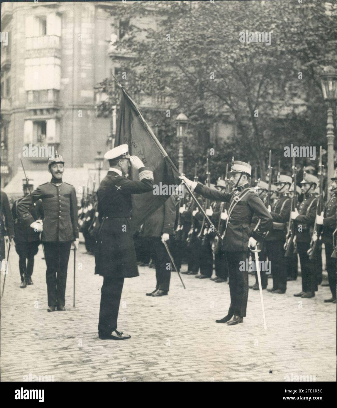 08/31/1919. Bilbao. The stay of D. Alfonso Xiii. HM the King (X ...