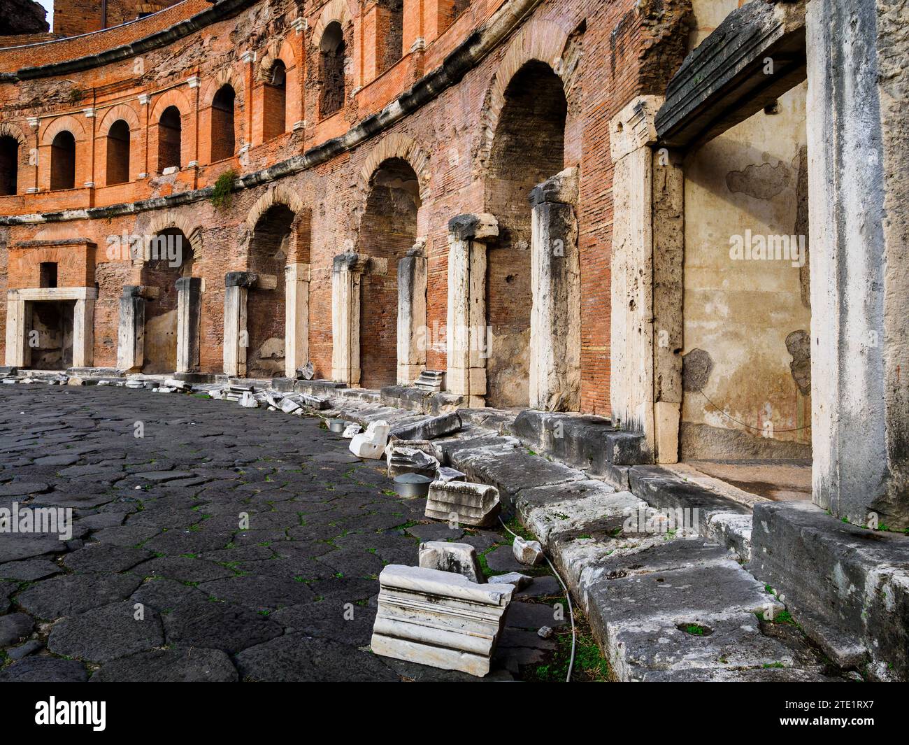 Fori imperiali architecture hi-res stock photography and images - Alamy