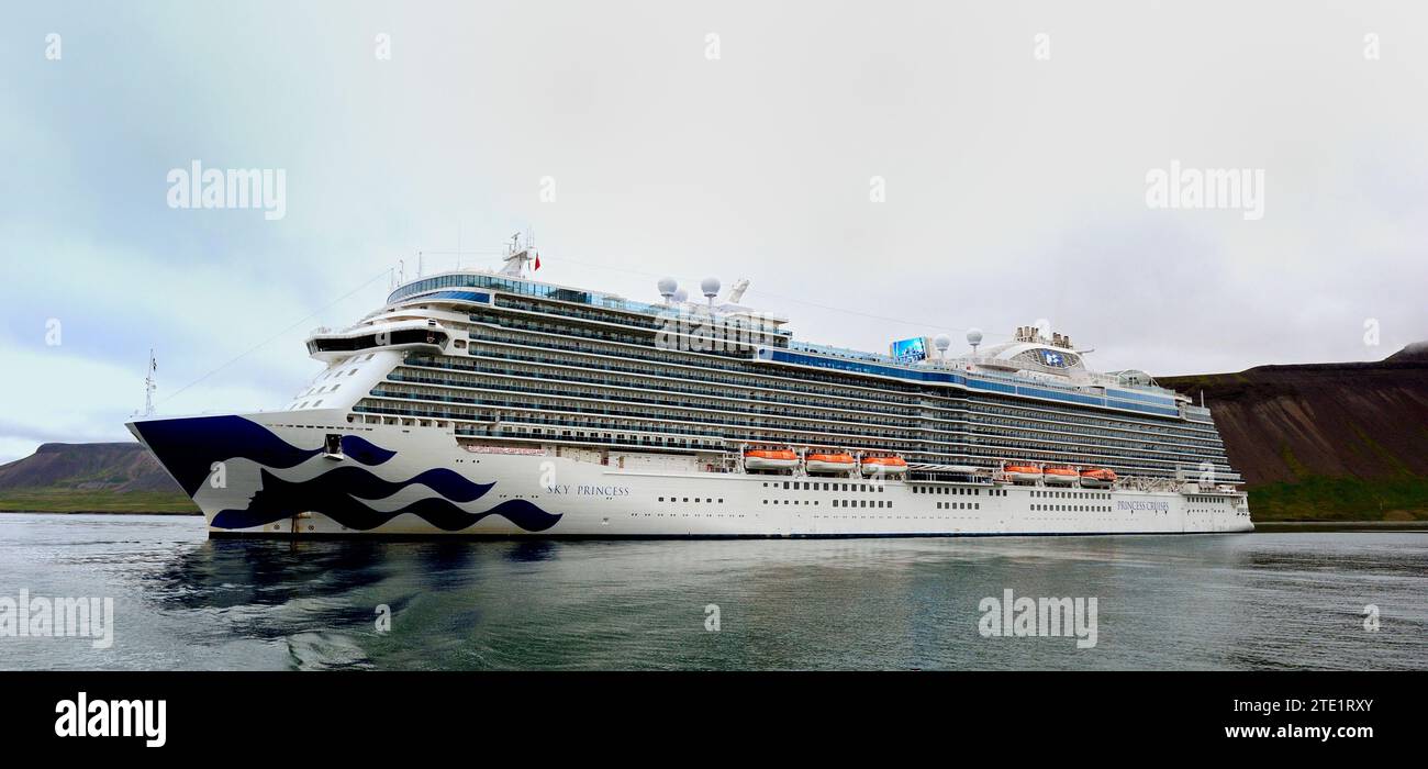 Grundarfjordurr, Iceland - 4th July 2022: Sky Princess at anchor in the ...