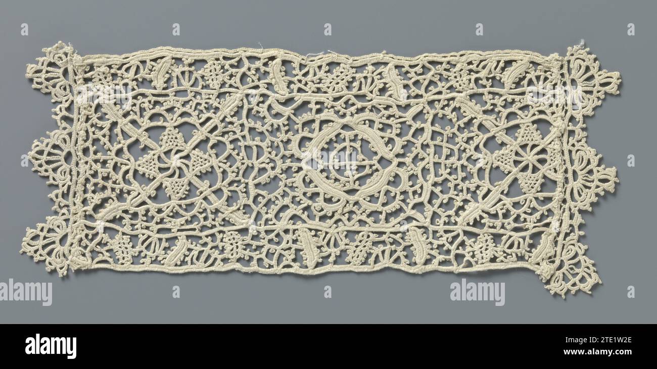 Strip crocheted side with reticella motifs, anonymous, c. 1890 - c ...