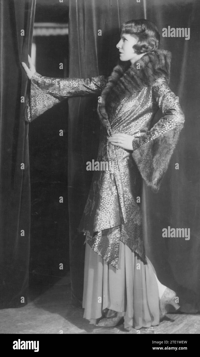 Pictured, 1930's coat Designed by Alice Bernard. Credit: Album ...