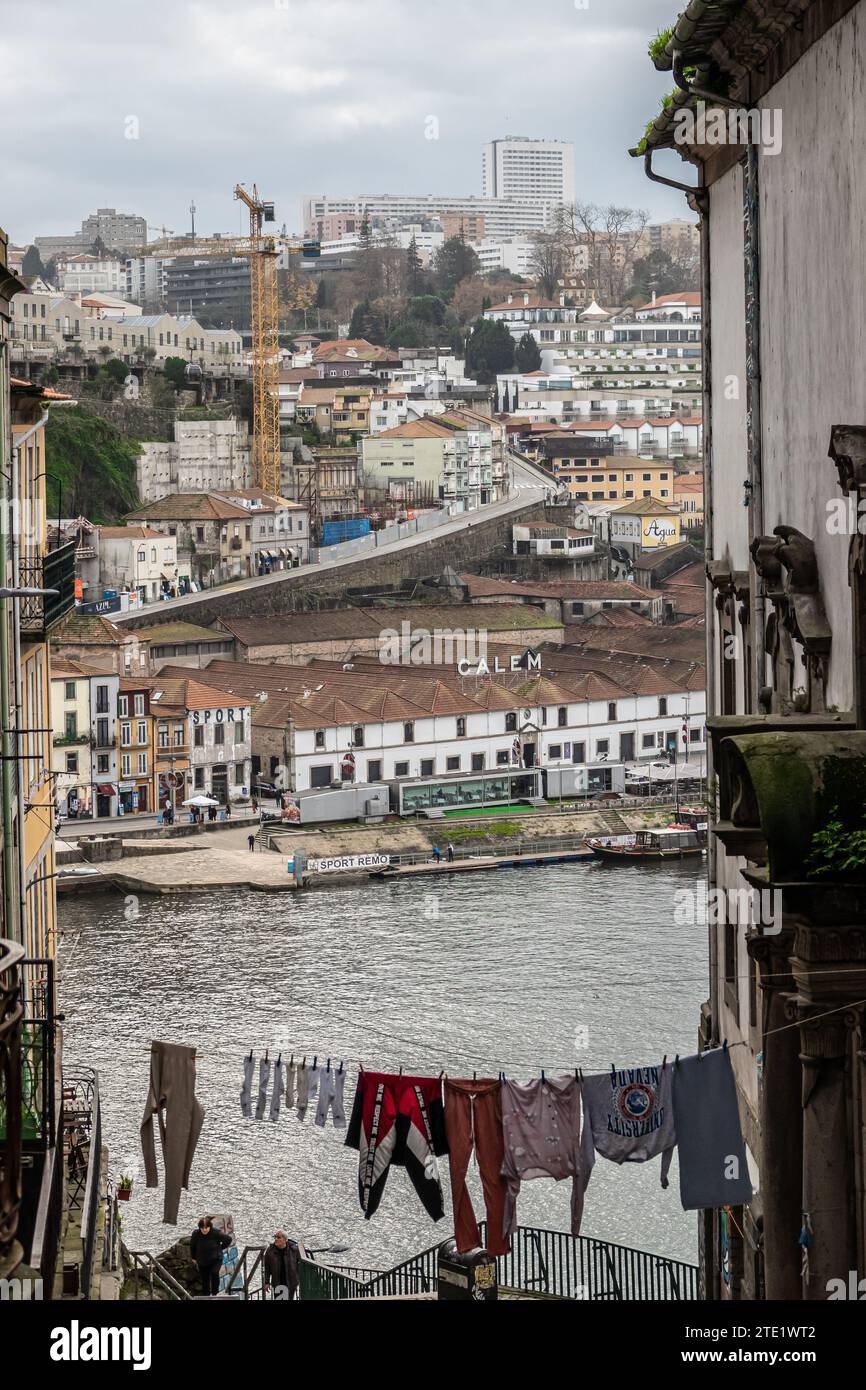 Calem Wine Cellars in the city of Porto Stock Photo - Alamy
