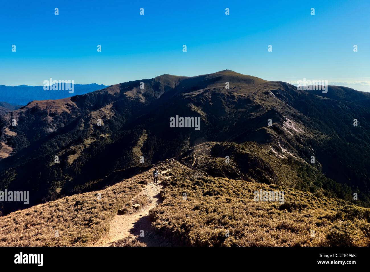 Trekking the Jiaming Lake Trail, Taitung, Taiwan Stock Photo - Alamy