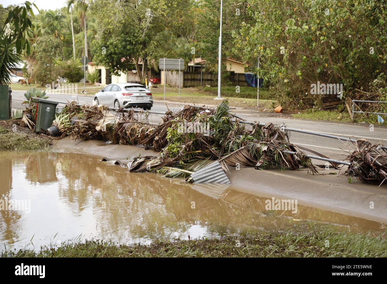 Cairns, Australia. 18th Dec, 2023. Debris lines the streets Holloways ...