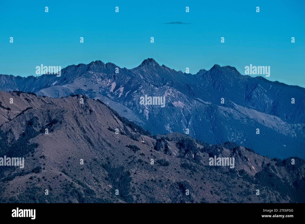 Jade mountains hi-res stock photography and images - Alamy