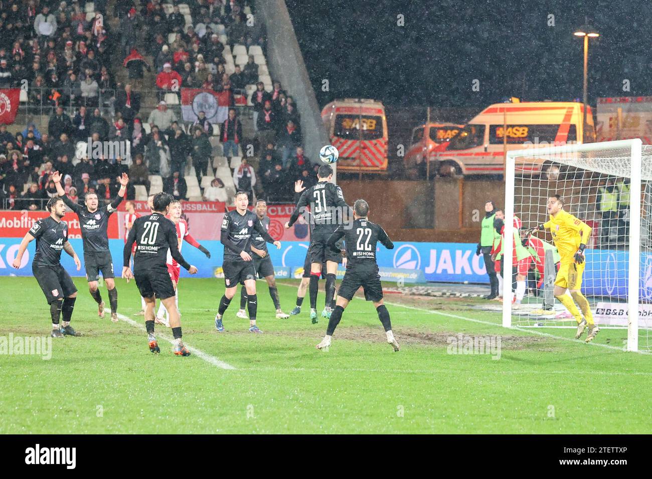 Fußball, 20. Spieltag 3 Liga Saison 2023/2024: Rot-Weiss Essen (RWE ...
