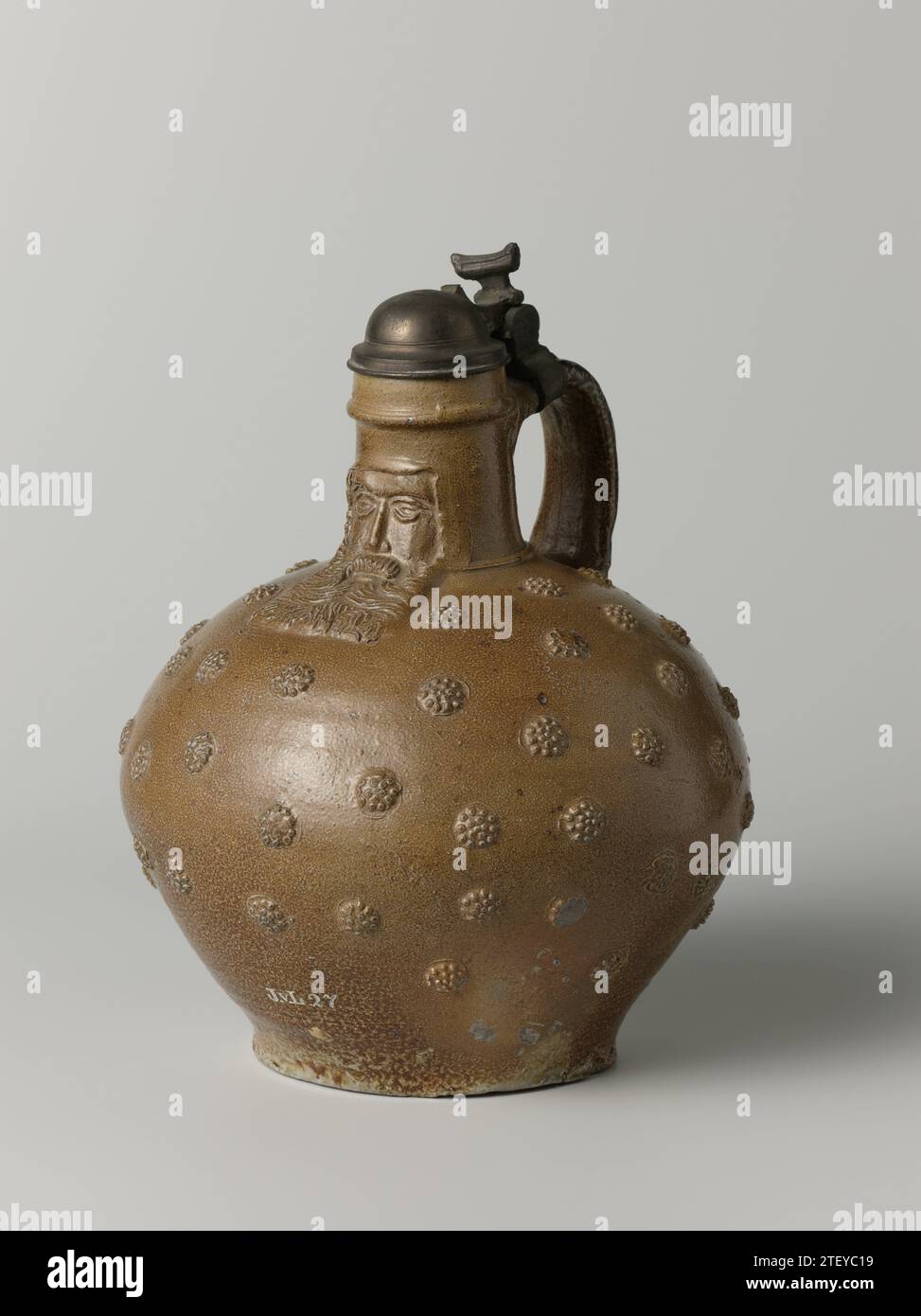 Bartmann jug hi-res stock photography and images - Alamy