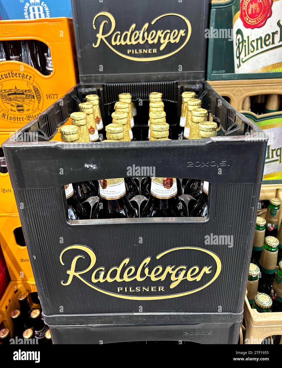 Bayern, Deutschland 20. Dezember 2023: Hier der Blick im Supermarkt ...