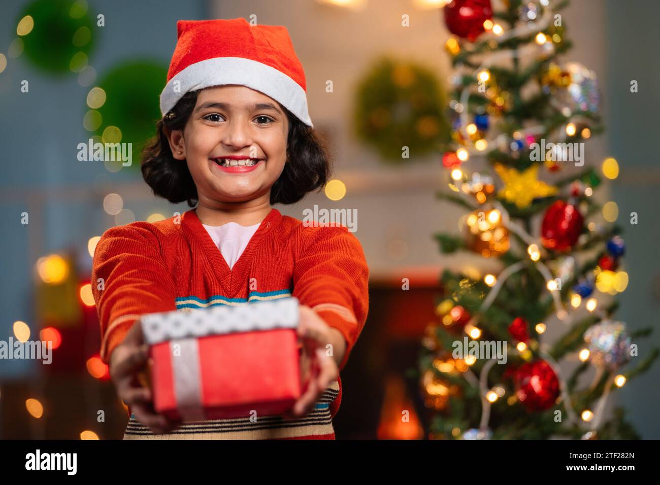 Indian girl in bright hi-res stock photography and images - Alamy
