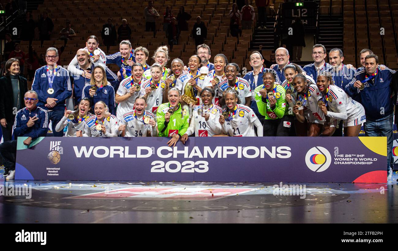 Herning, Denmark. 17th, December 2023. World champion players of France ...