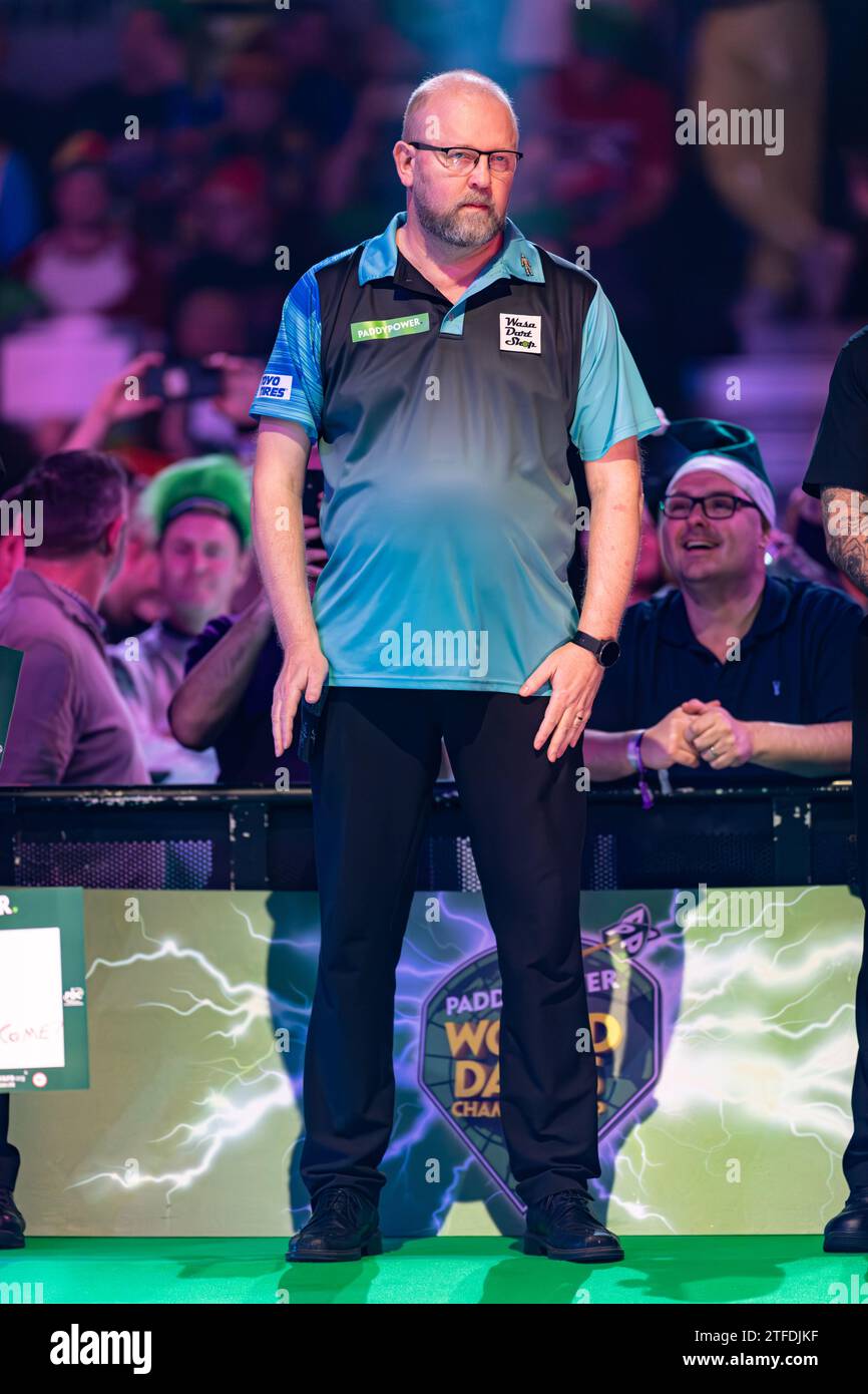 Alexandra Palace, London, UK. 20th Dec, 2023. 2023/24 PDC Paddy Power ...