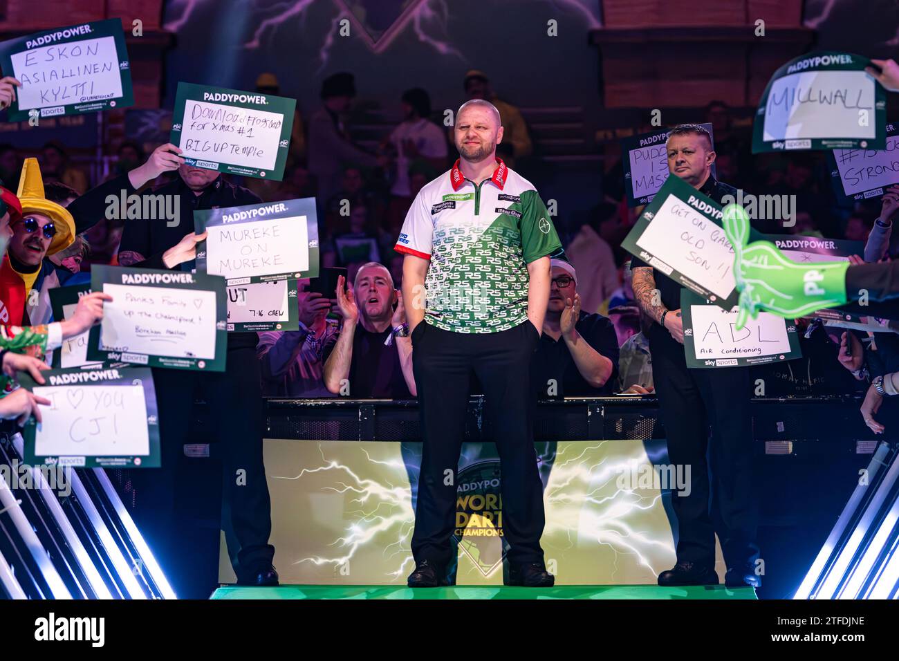 Alexandra Palace, London, UK. 20th Dec, 2023. 2023/24 PDC Paddy Power ...