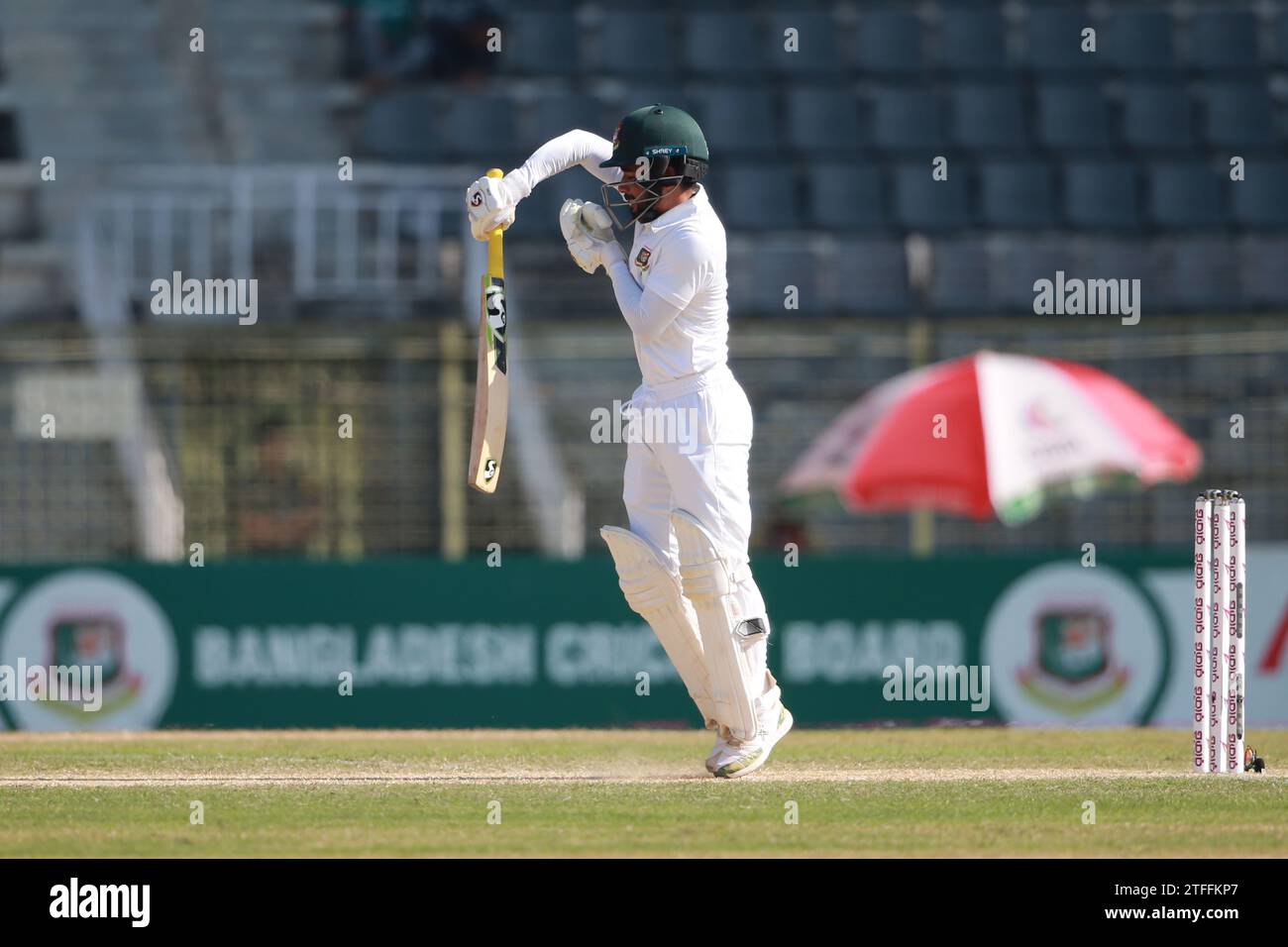 Bangladeshi Test Cricketer Mominul Haque bats agains New Zealand in the ...