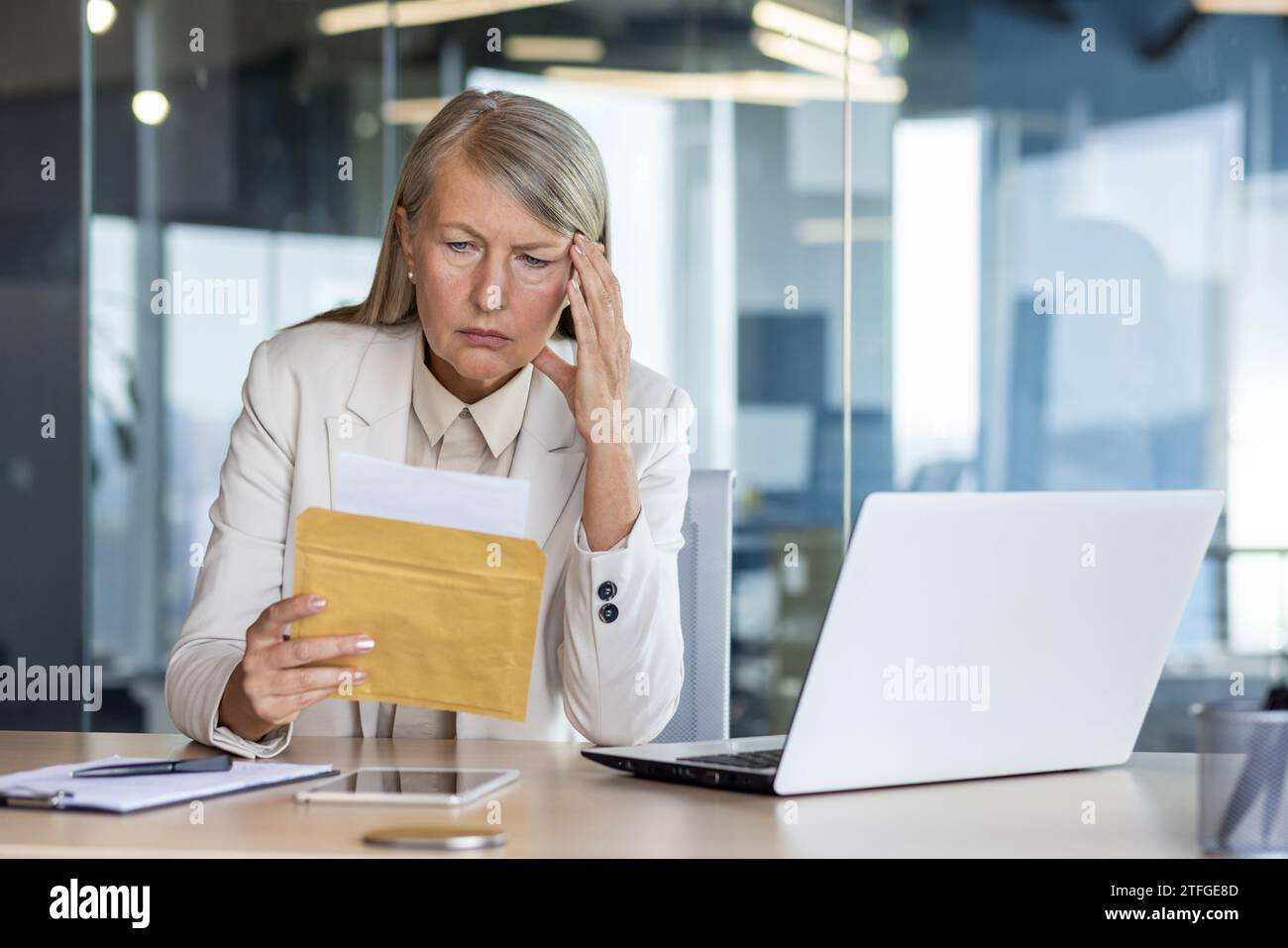 Businesswoman boss received letter mail notification message with bad ...