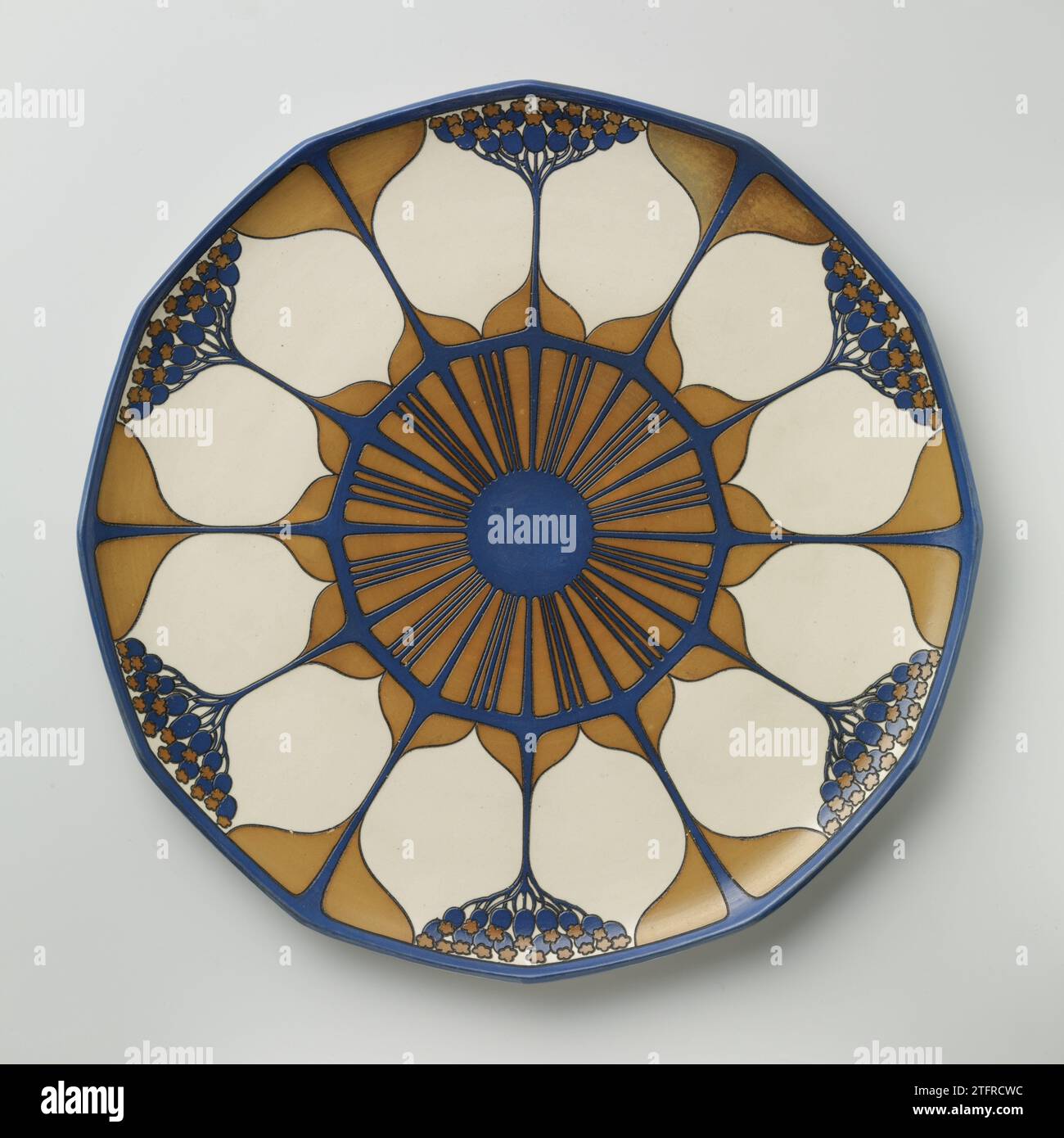 Leaf belonging to a tea set of Chromolith Steengoed, decorated in blue ...