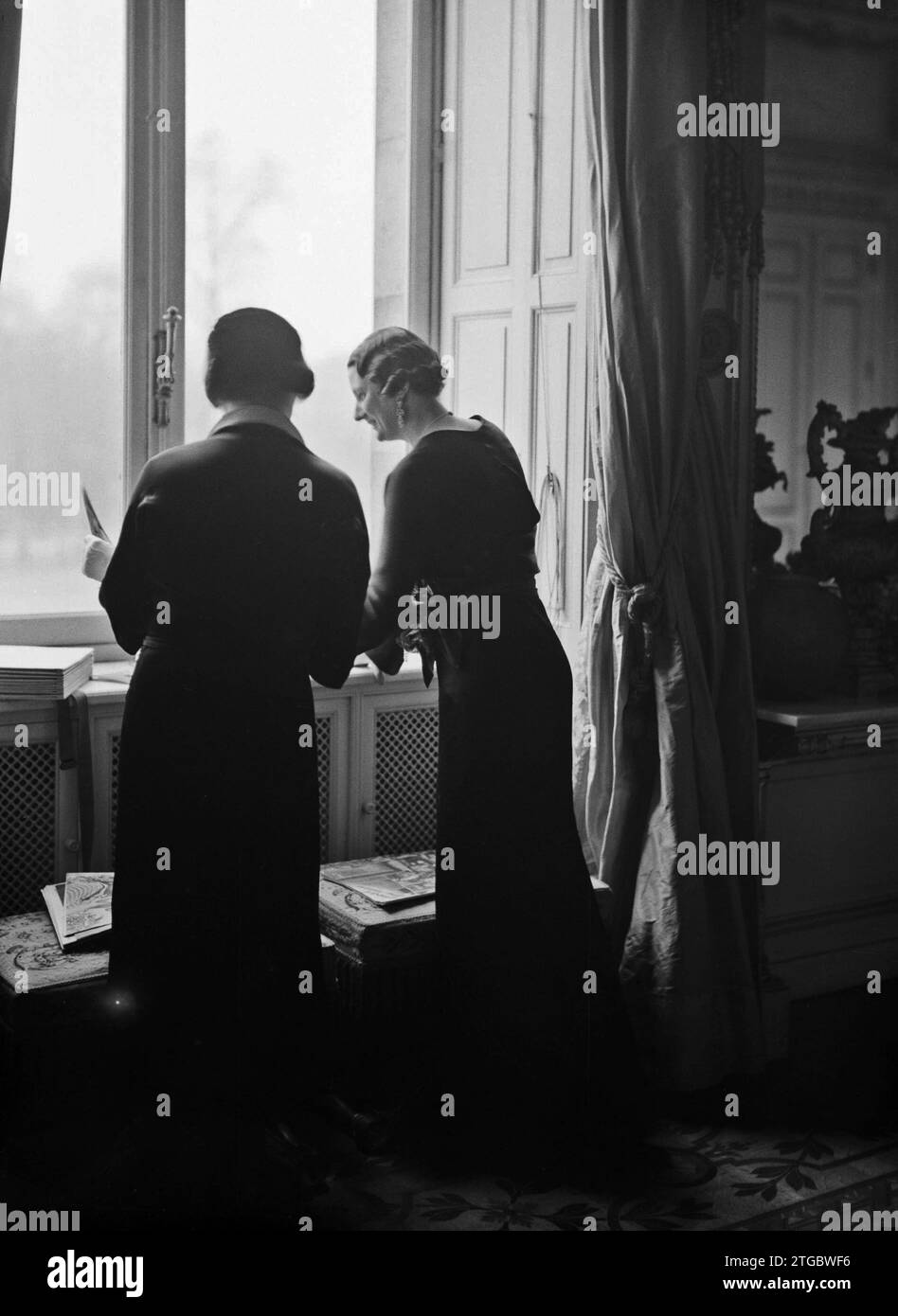 Queen astrid hi-res stock photography and images - Alamy