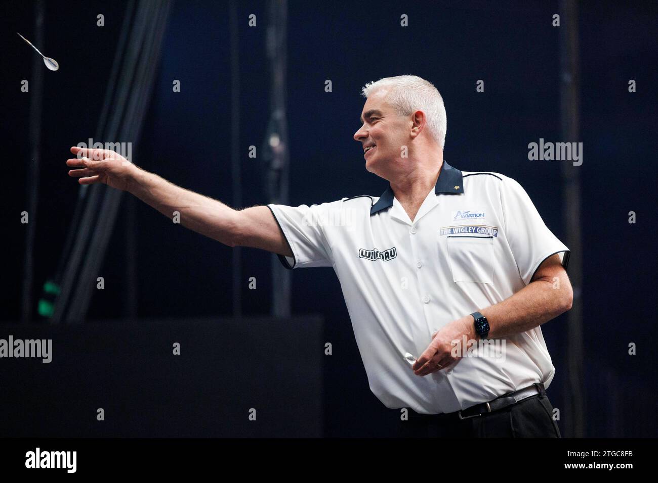 Dartspieler Steve Beaton / Bronze Adonis bei der World Darts Gala 2023 ...