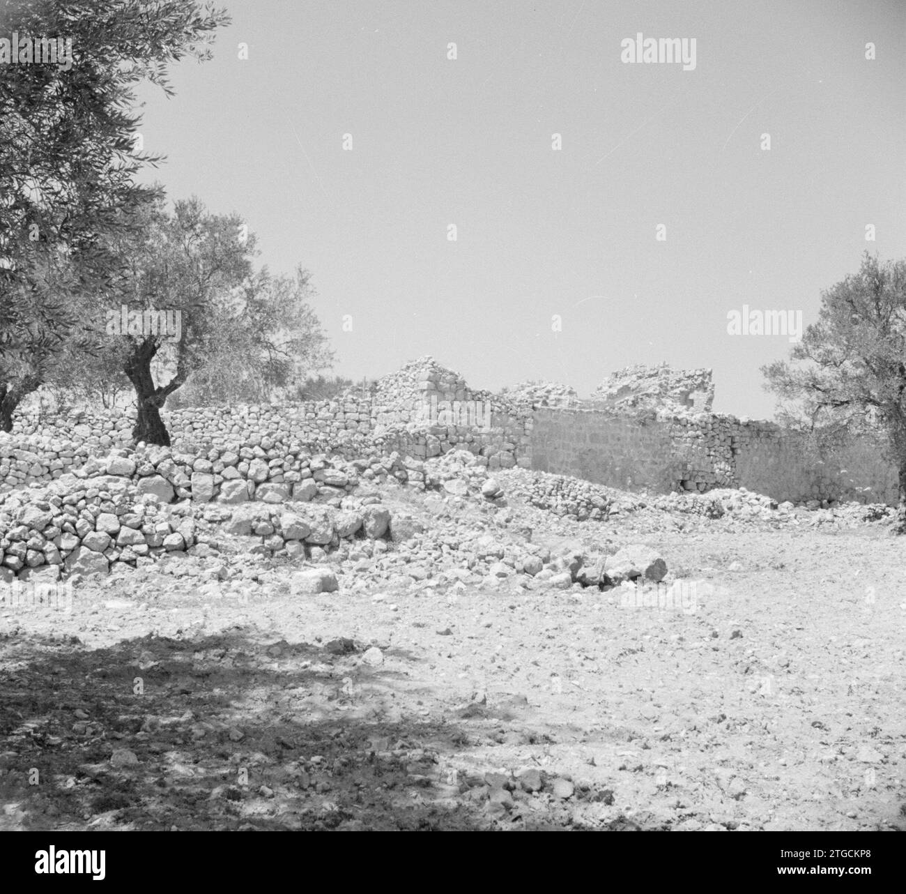 Wall of haram ramit al kalil hi-res stock photography and images - Alamy