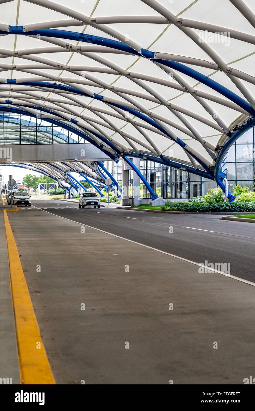 Rochester, New York, USA - 6.13.2023: Departure and arrival drop off ...