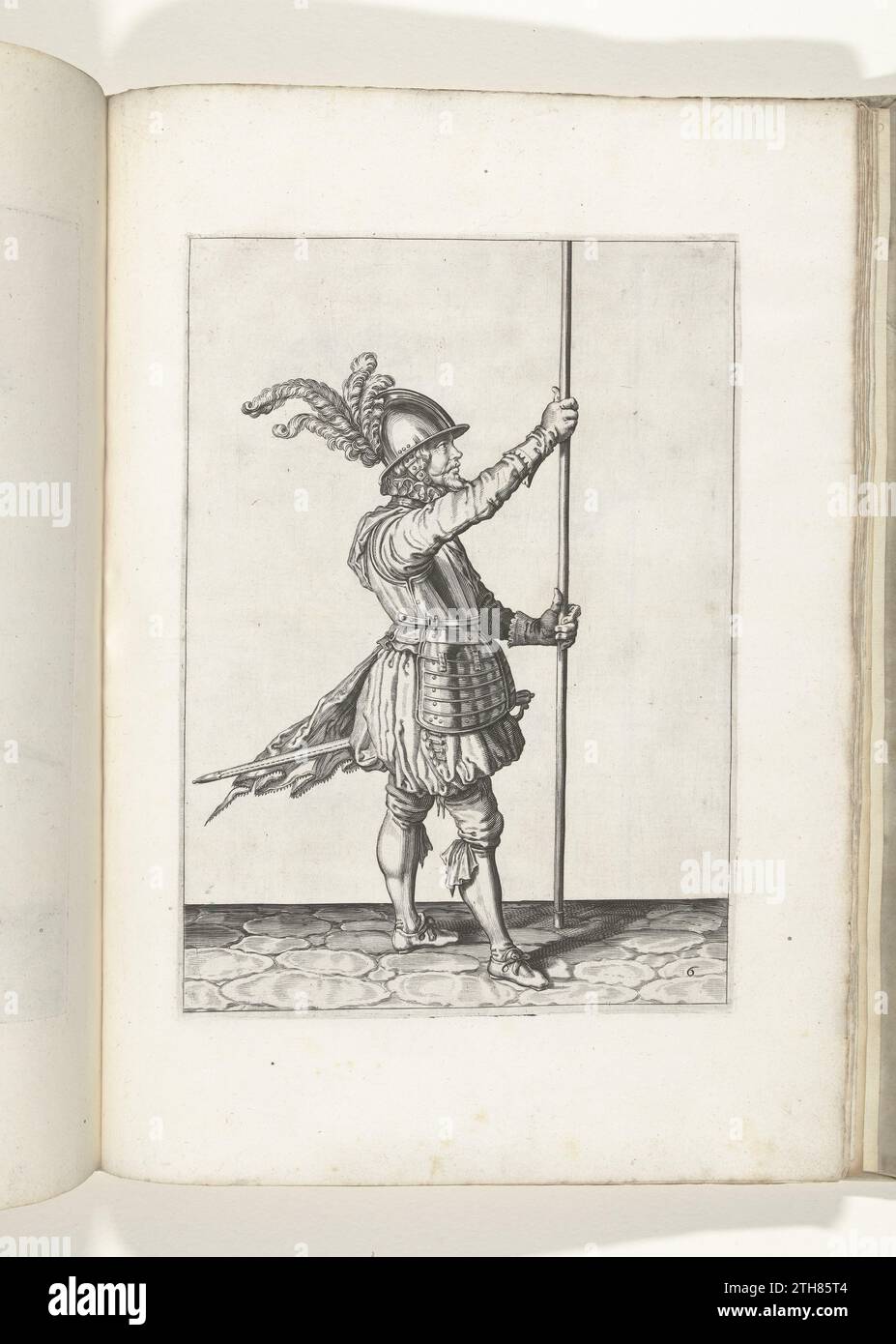 Soldier, turned to the left, who holds his skewers with both hands ...