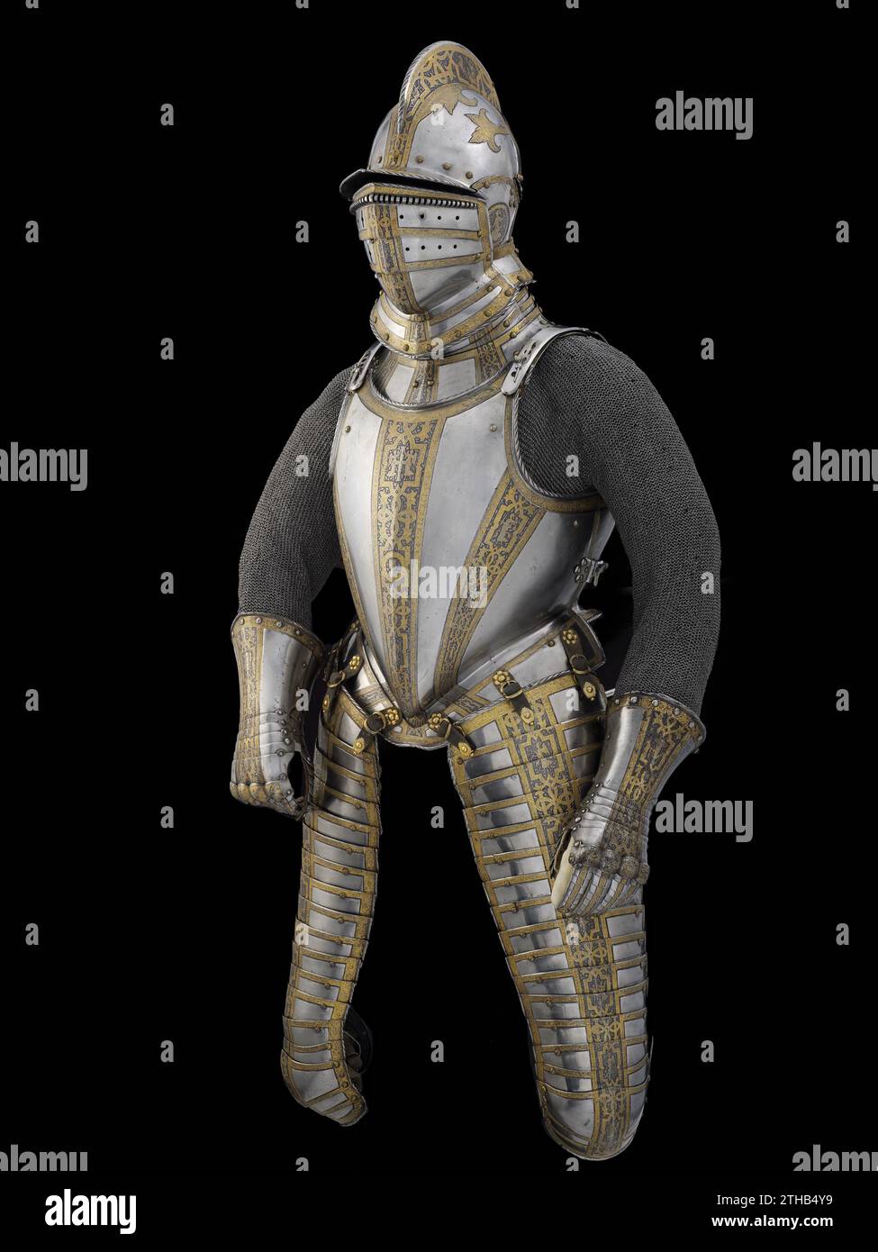 Breastplate armour hi-res stock photography and images - Alamy