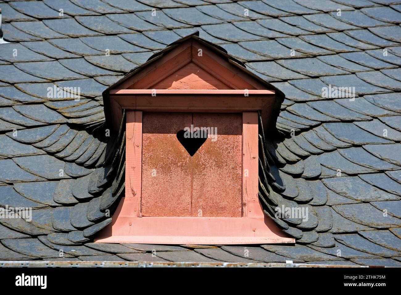 Dormer windows hi-res stock photography and images - Alamy