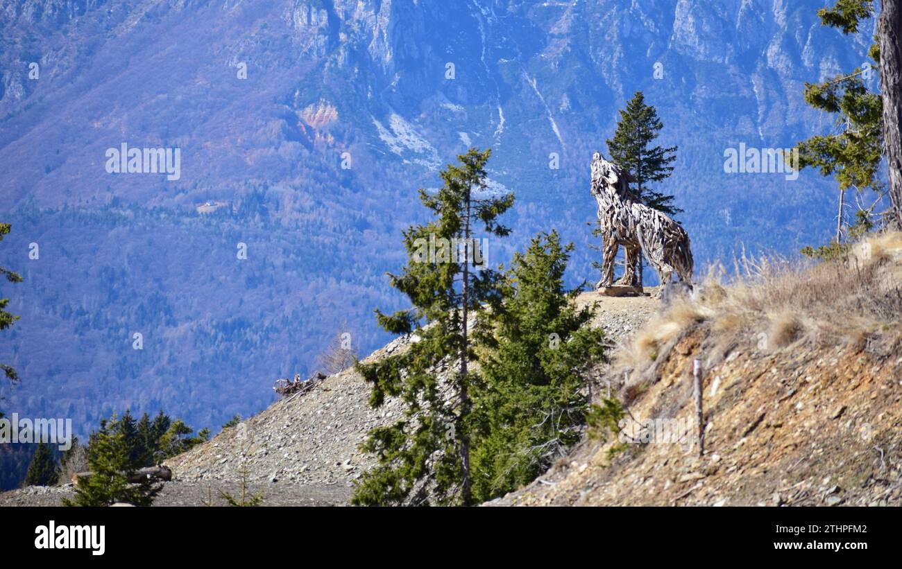 Wooden sculptures dominate the Italian valleys and woodlands, man ...
