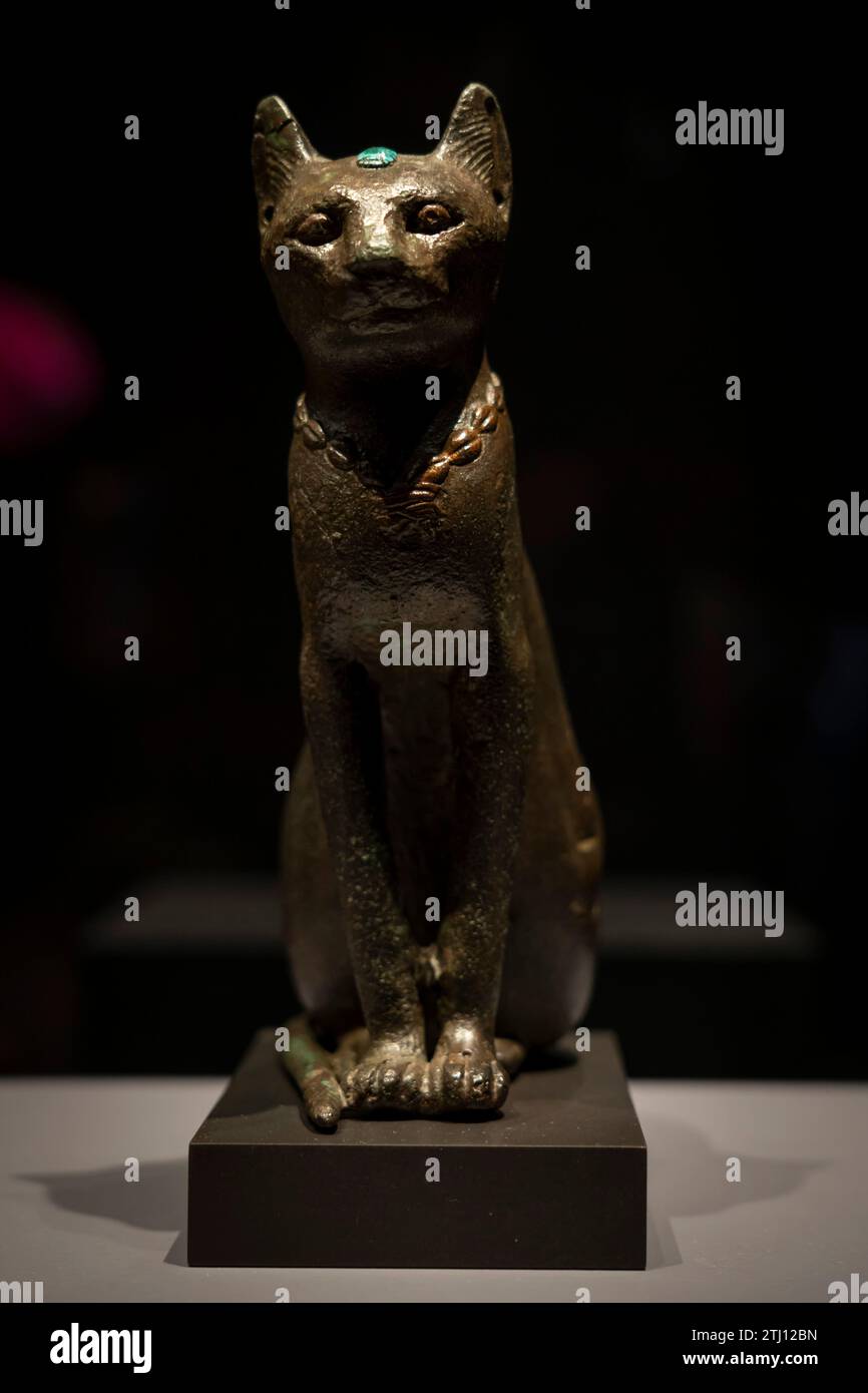 Paris, France - 12 15 2023: The Great Evolution Gallery of Paris ...