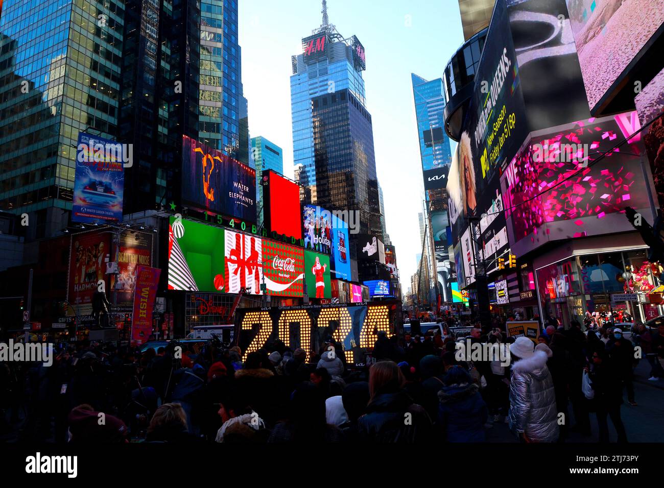 New York City, United States. 20th Dec, 2023. Official 2024 New York ...