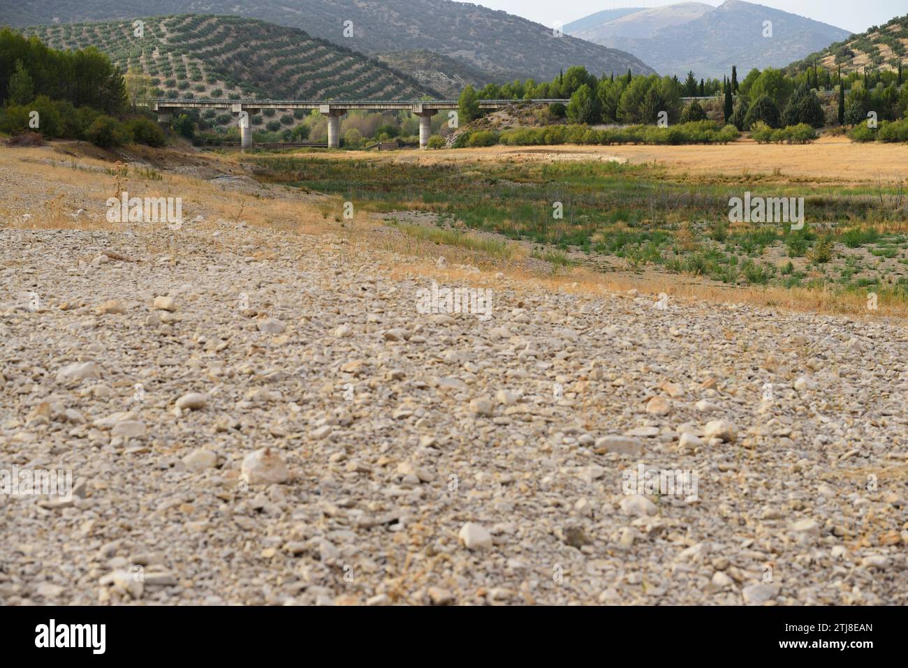 Reservoir bed hi-res stock photography and images - Alamy